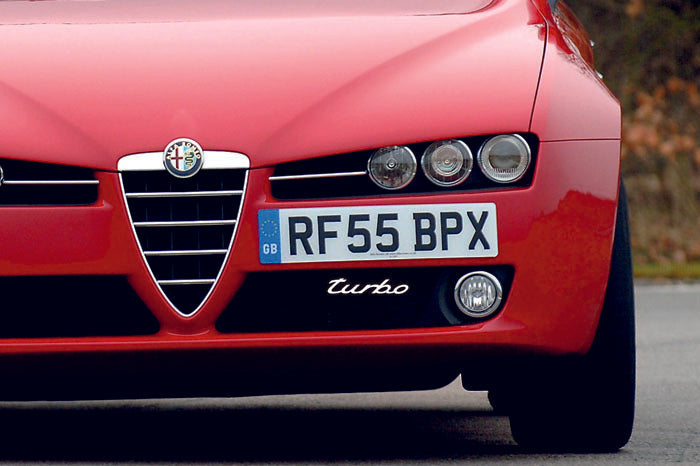 Radiator grille emblem with Turbo logo – decoinfabric